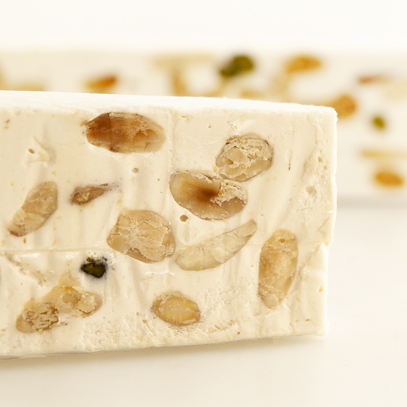 Nougat de Provence artisanal
